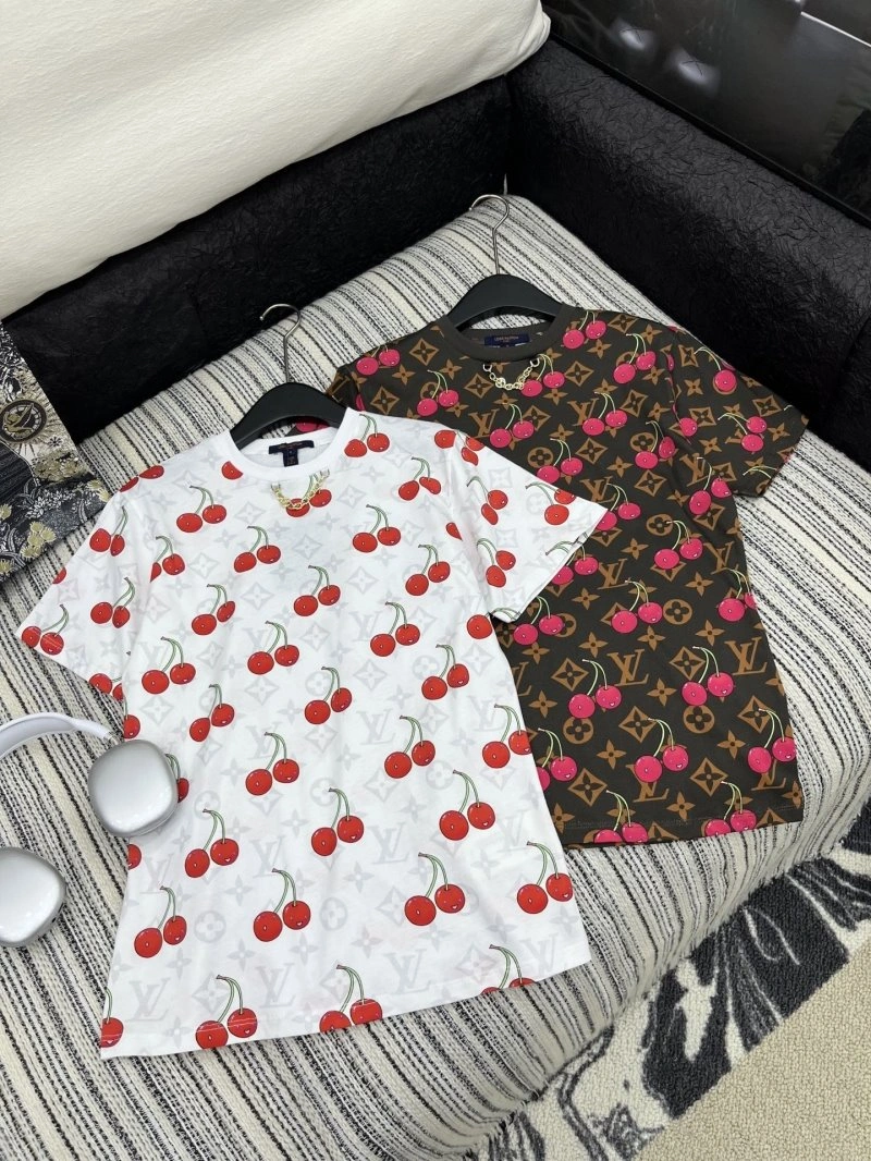 Mirror quality Louis Vuitton T-Shirts