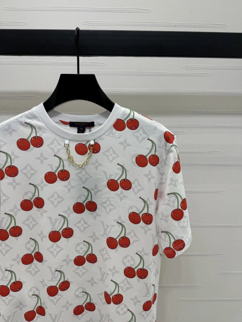 1:1 copy Louis Vuitton T-Shirts