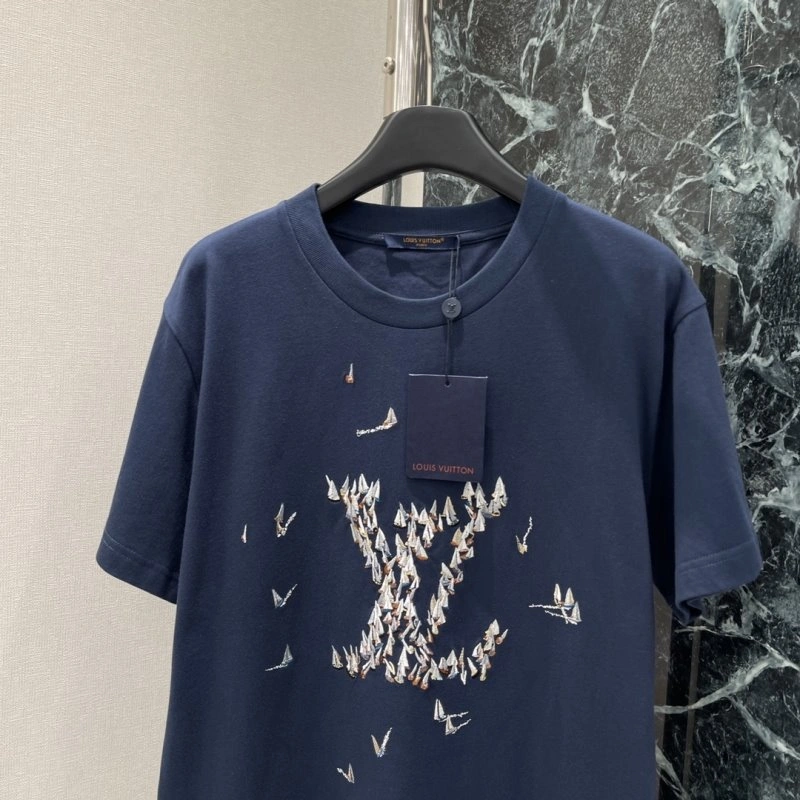 Perfect replica Louis Vuitton T-Shirts