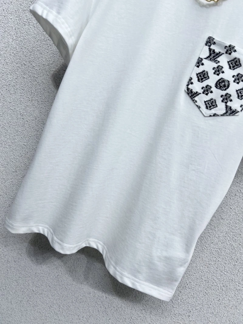 Cut-rate Louis Vuitton T-Shirts
