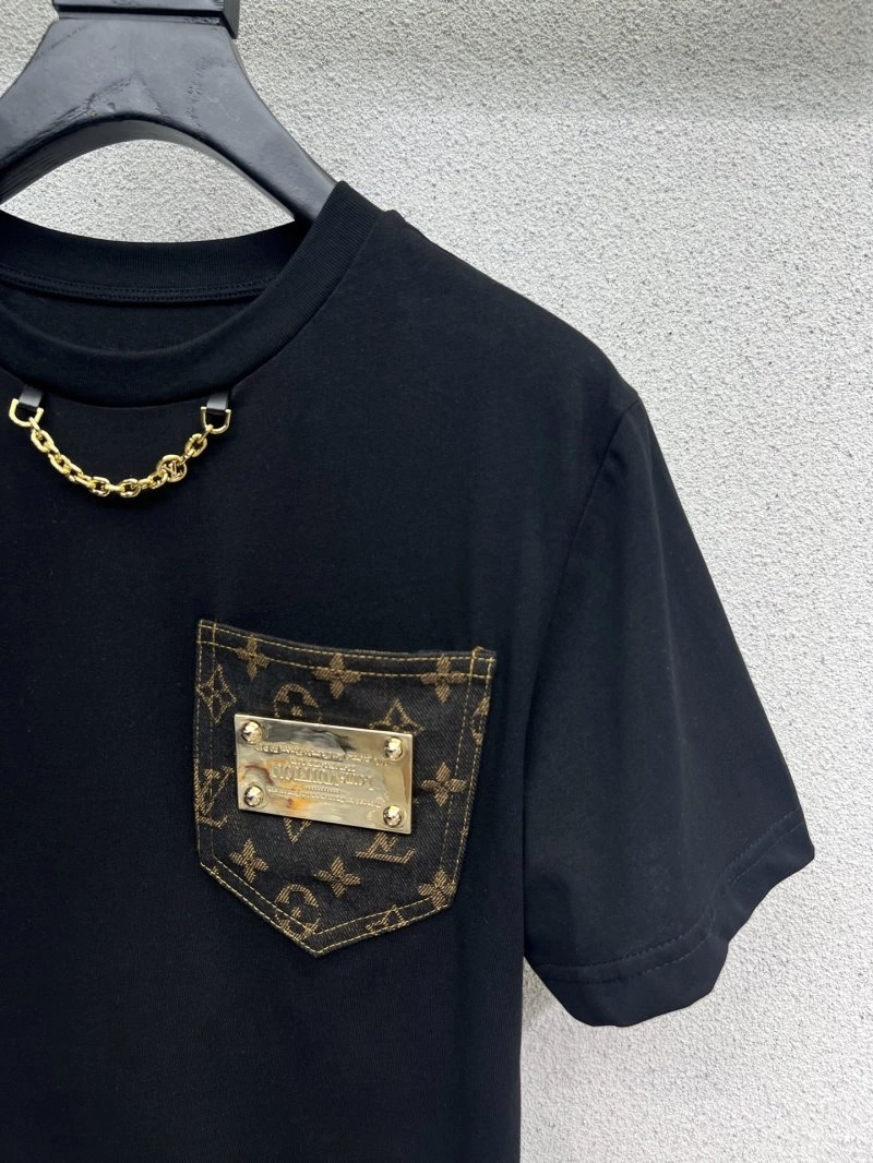 Top match Louis Vuitton T-Shirts