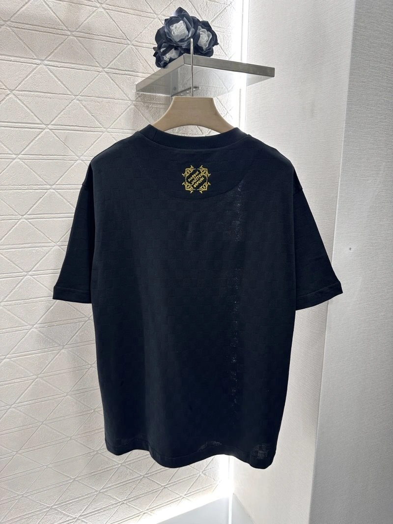 Cut-rate Louis Vuitton T-Shirts