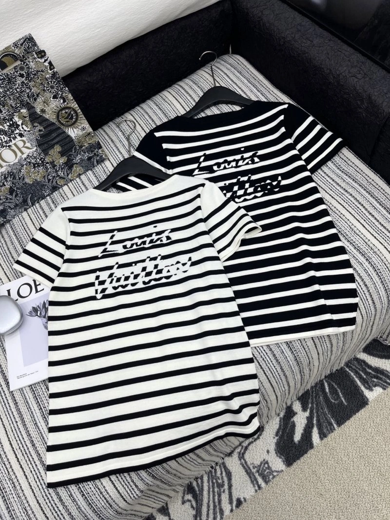 High accuracy Louis Vuitton T-Shirts