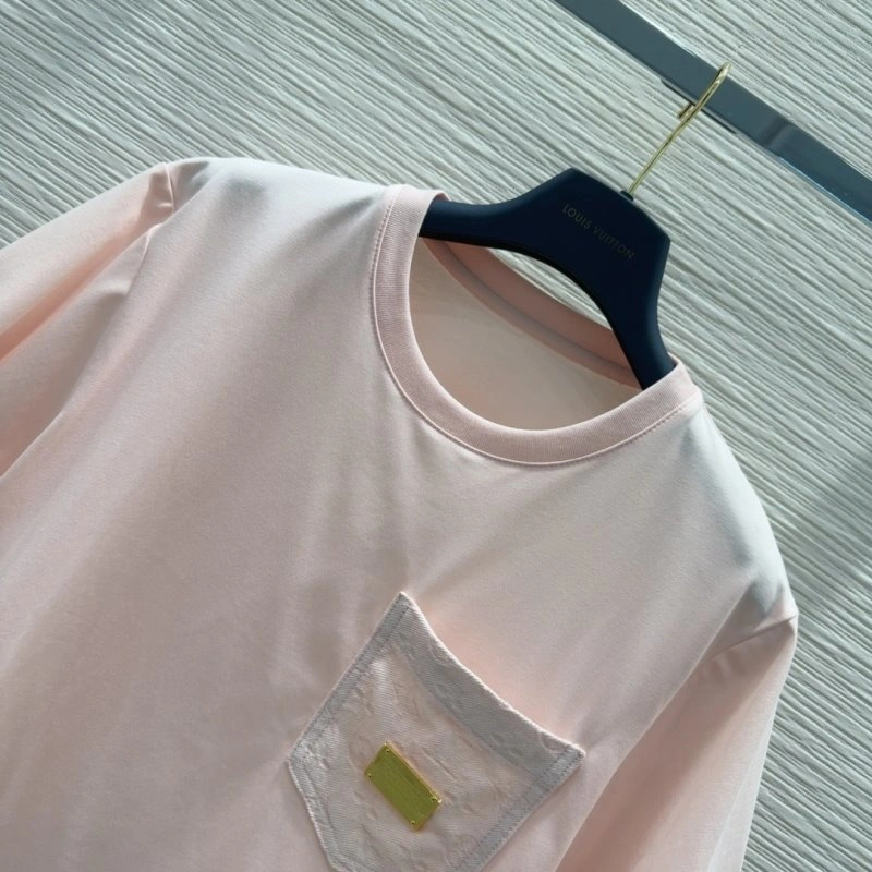 Exact replica Louis Vuitton T-Shirts