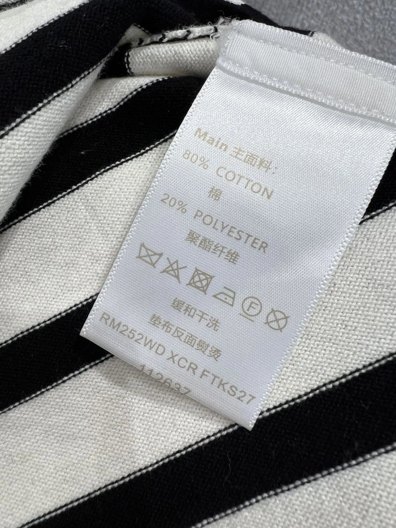 High accuracy Louis Vuitton T-Shirts
