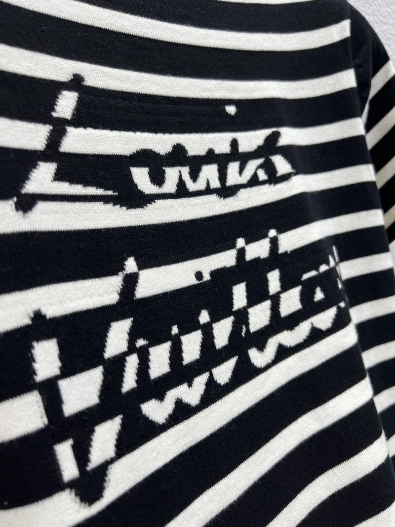Perfect replica Louis Vuitton T-Shirts