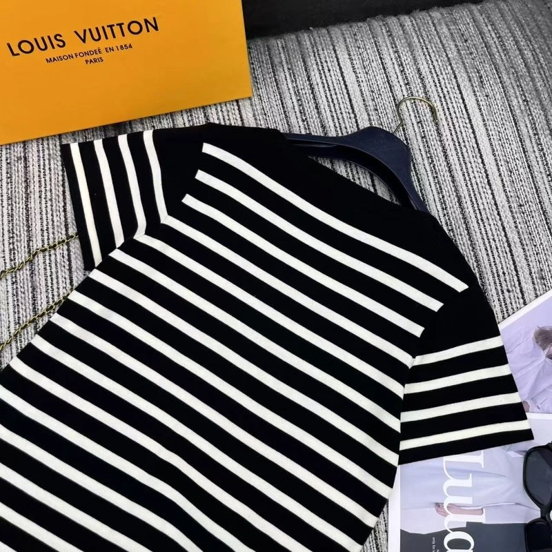 High fidelity Louis Vuitton T-Shirts