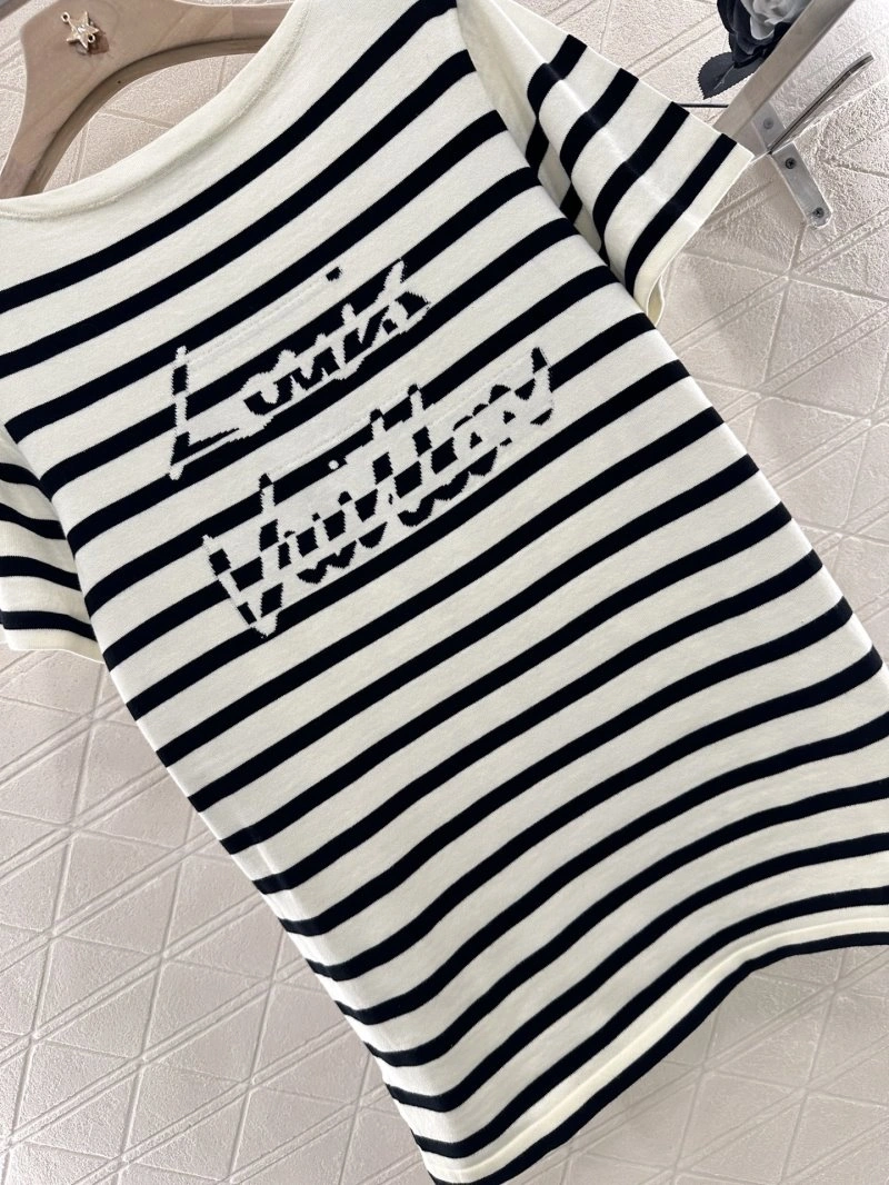 Low-cost Louis Vuitton T-Shirts