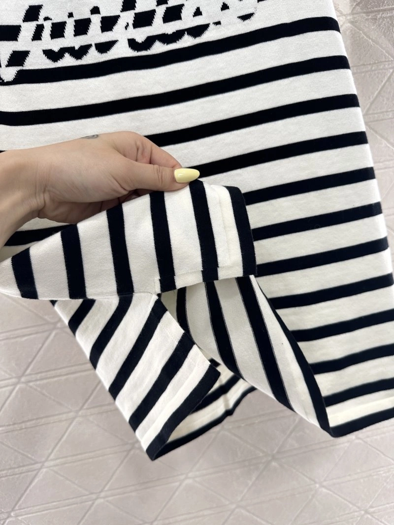 Low-cost Louis Vuitton T-Shirts