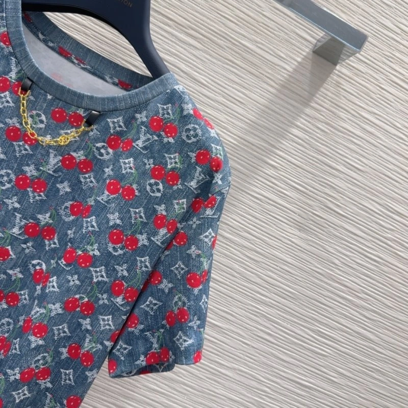 Budget-friendly Louis Vuitton T-Shirts