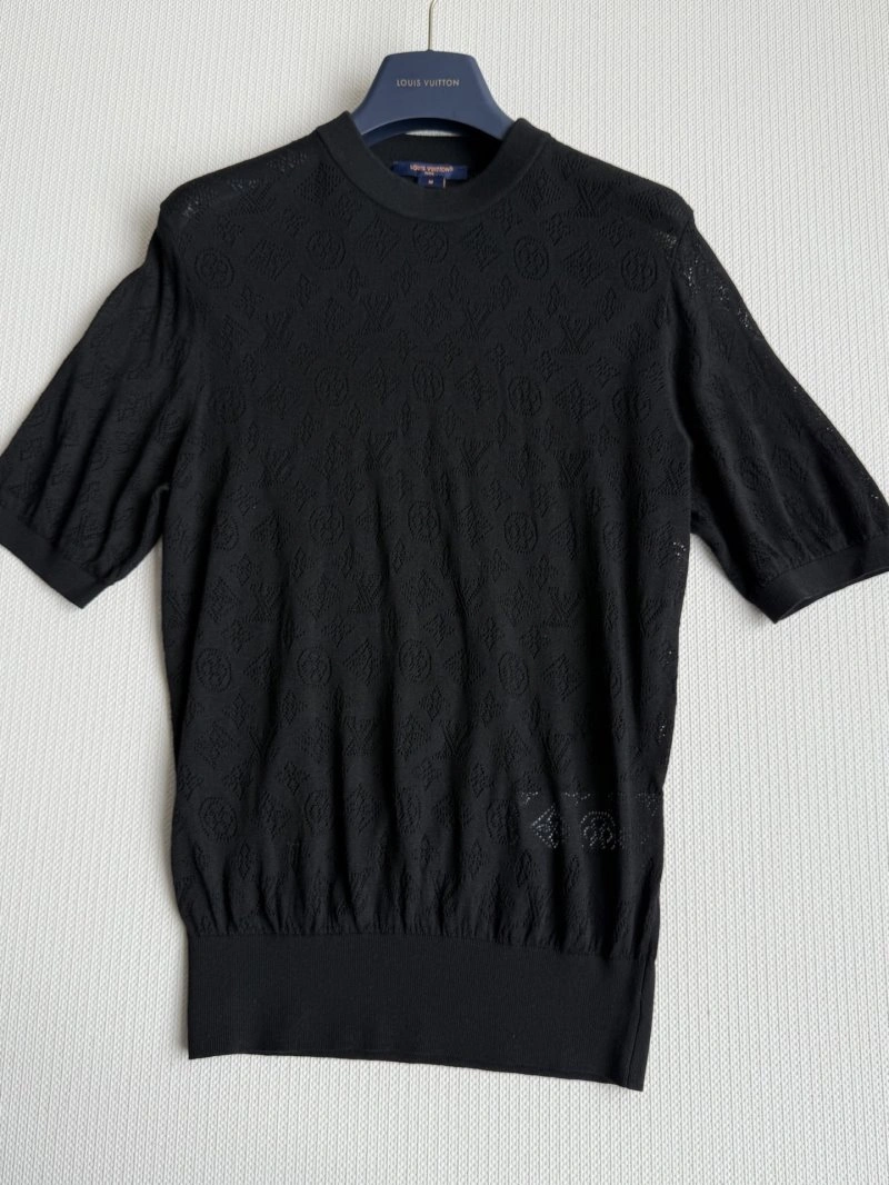 Factory-made Louis Vuitton T-Shirts