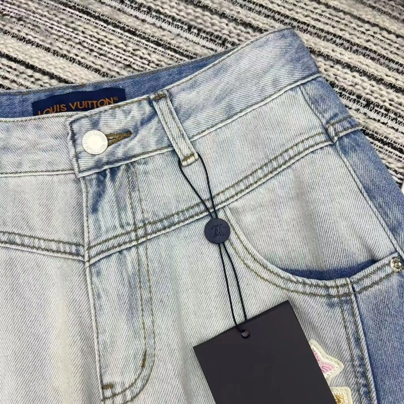 Value-priced Louis Vuitton T-Shirts