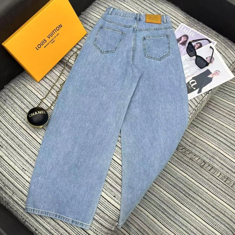 Value-priced Louis Vuitton T-Shirts