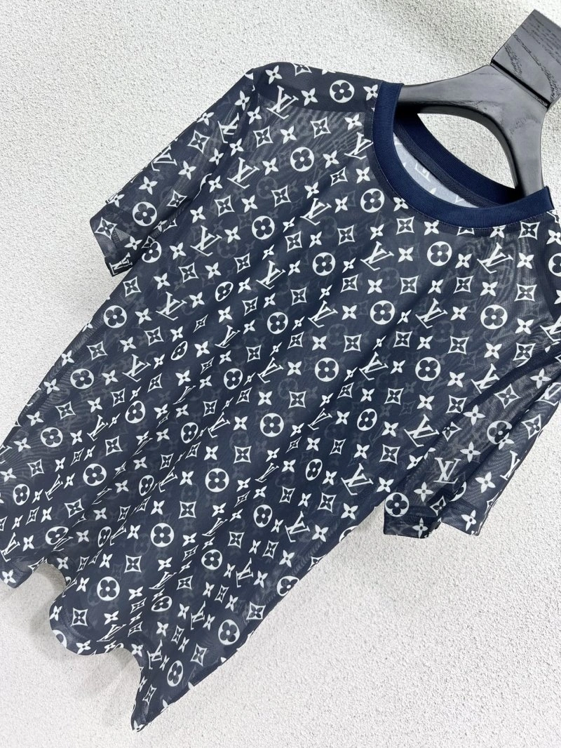 Top match Louis Vuitton T-Shirts