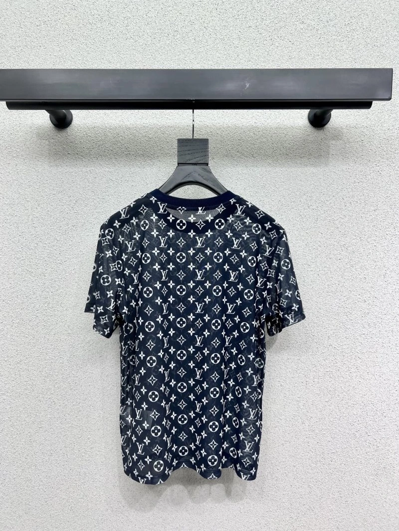 Top match Louis Vuitton T-Shirts