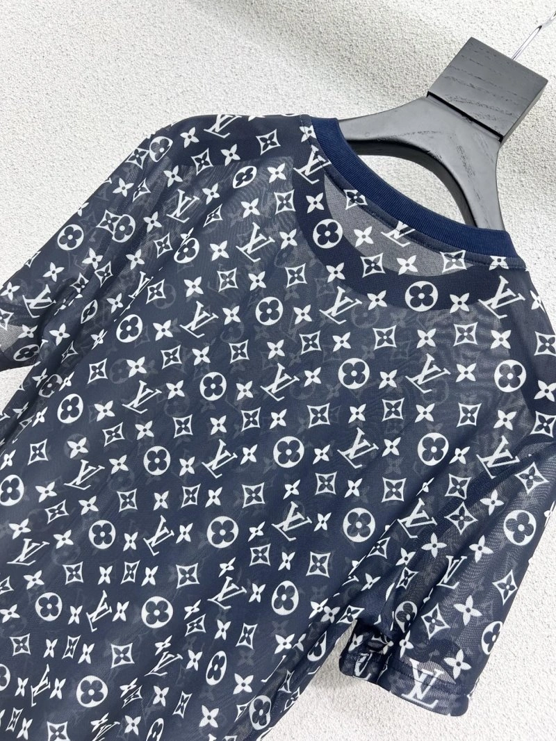 Top match Louis Vuitton T-Shirts