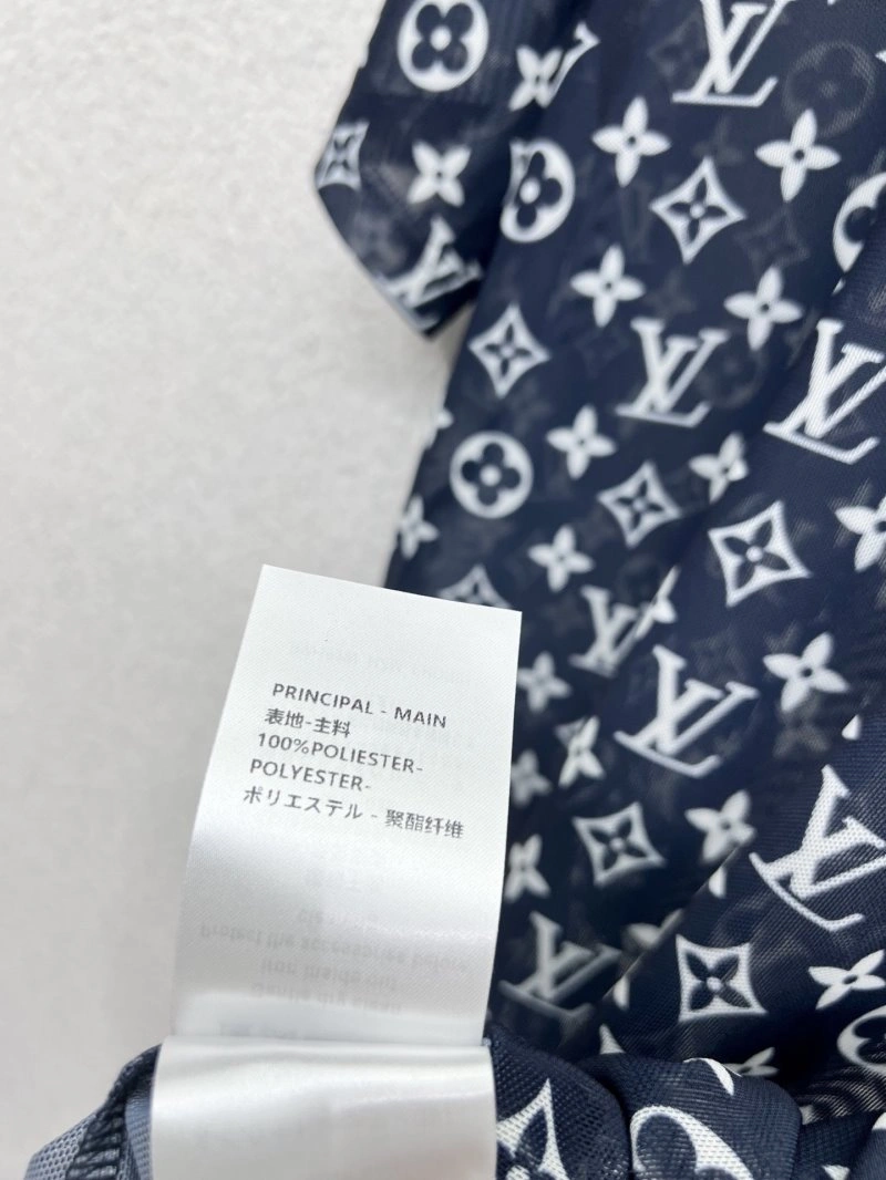 Top match Louis Vuitton T-Shirts