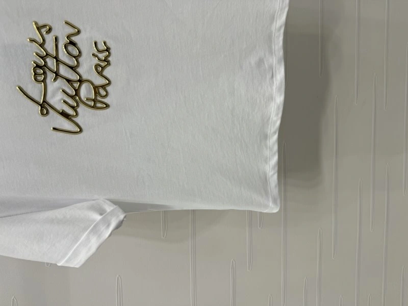 Cut-rate Louis Vuitton T-Shirts
