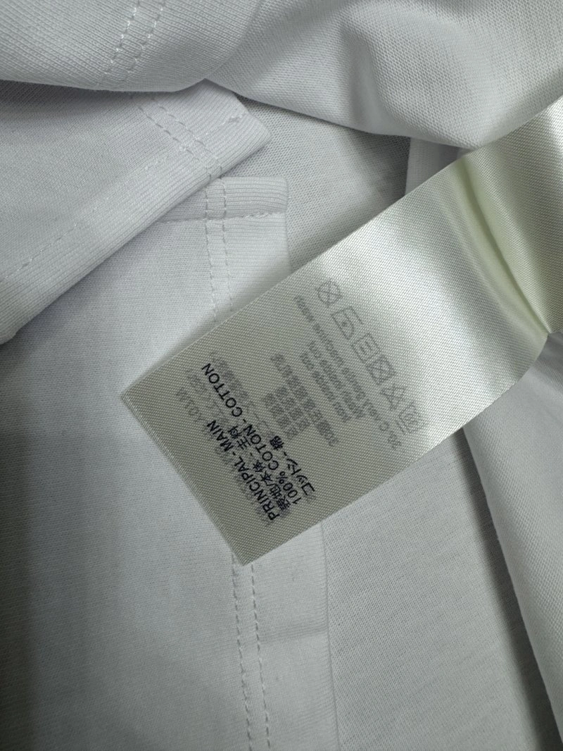 Cut-rate Louis Vuitton T-Shirts