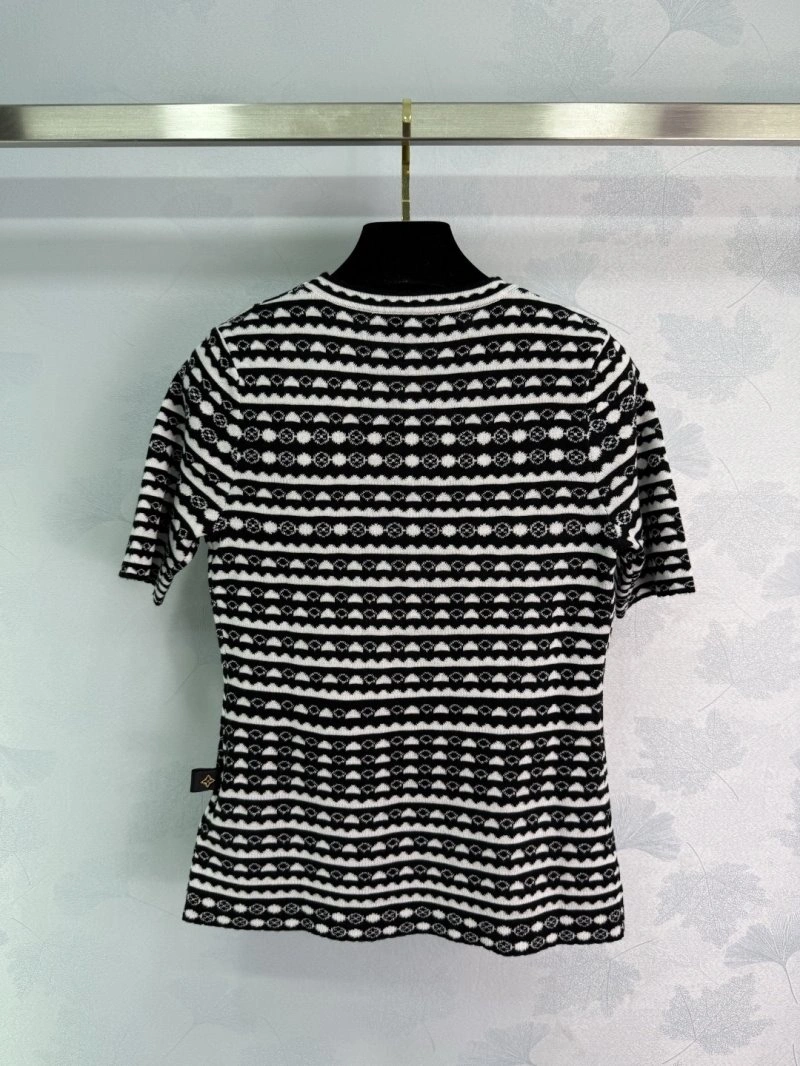 Value-priced Louis Vuitton T-Shirts
