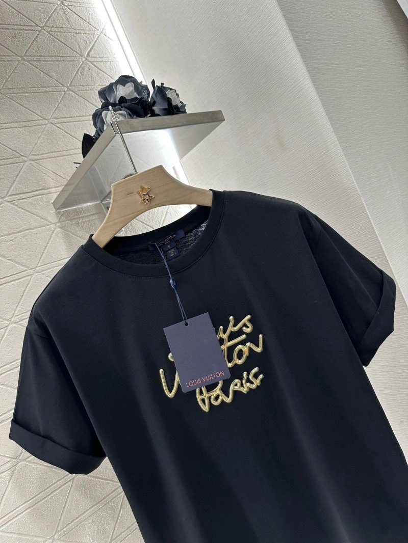 Perfect replica Louis Vuitton T-Shirts