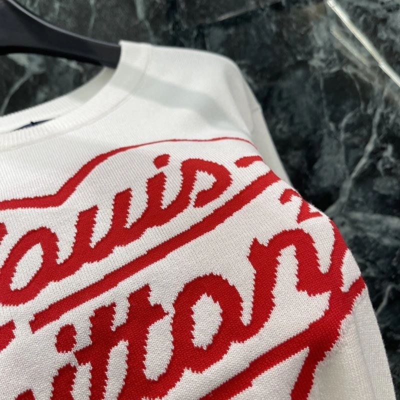 Indistinguishable Louis Vuitton T-Shirts