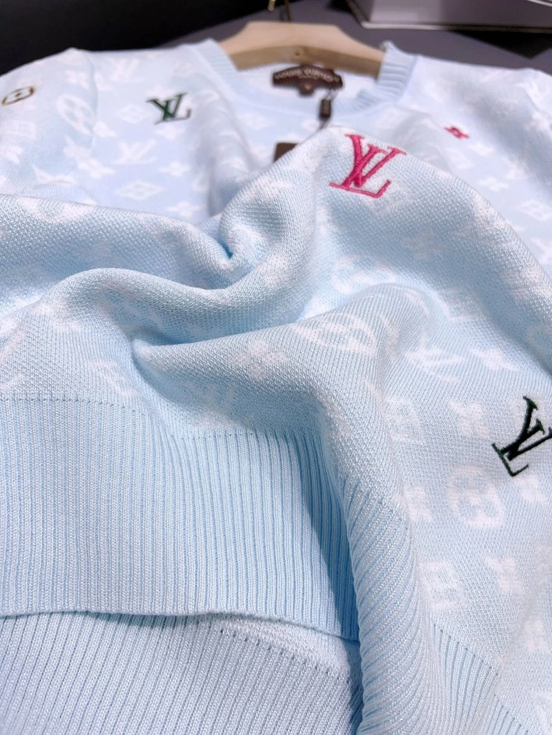 Value-priced Louis Vuitton T-Shirts