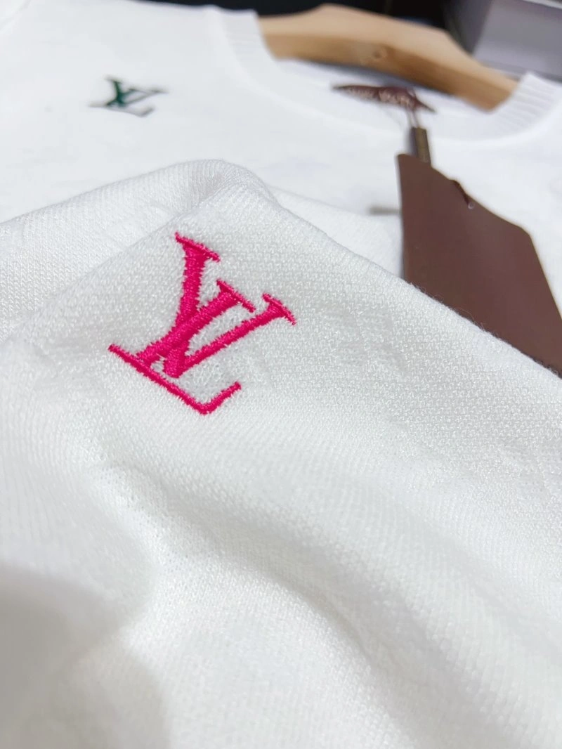 Cut-rate Louis Vuitton T-Shirts