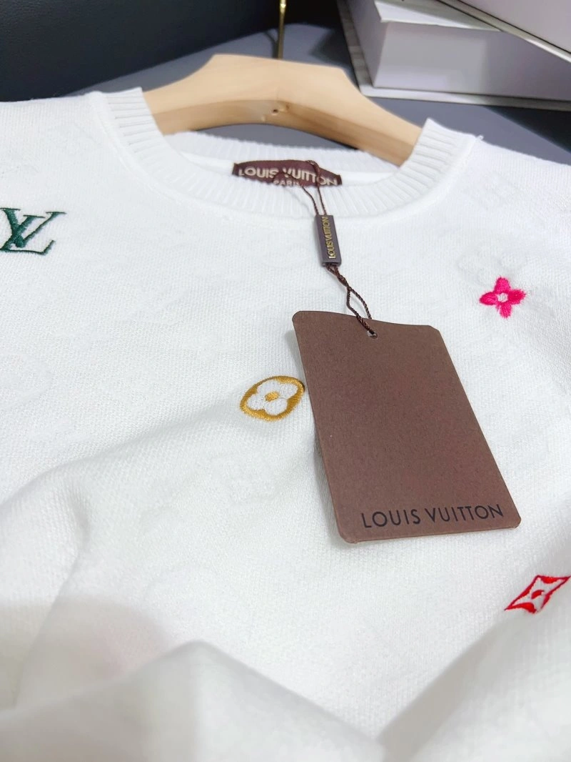 Cut-rate Louis Vuitton T-Shirts