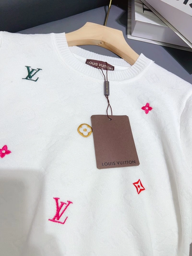 Cut-rate Louis Vuitton T-Shirts