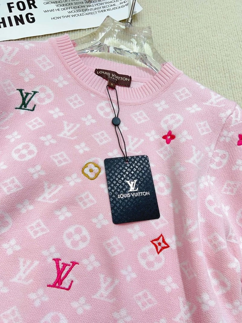 Factory-made Louis Vuitton T-Shirts