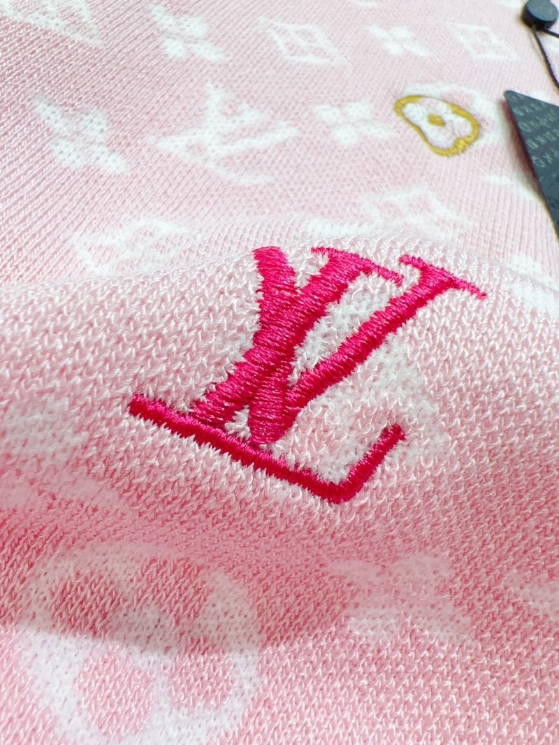 Factory-made Louis Vuitton T-Shirts