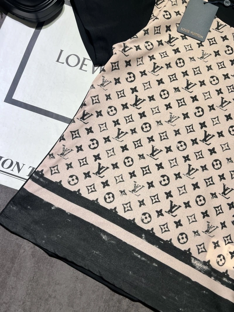 High fidelity Louis Vuitton T-Shirts