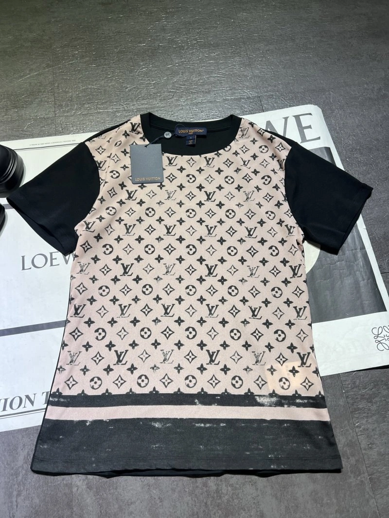 High fidelity Louis Vuitton T-Shirts