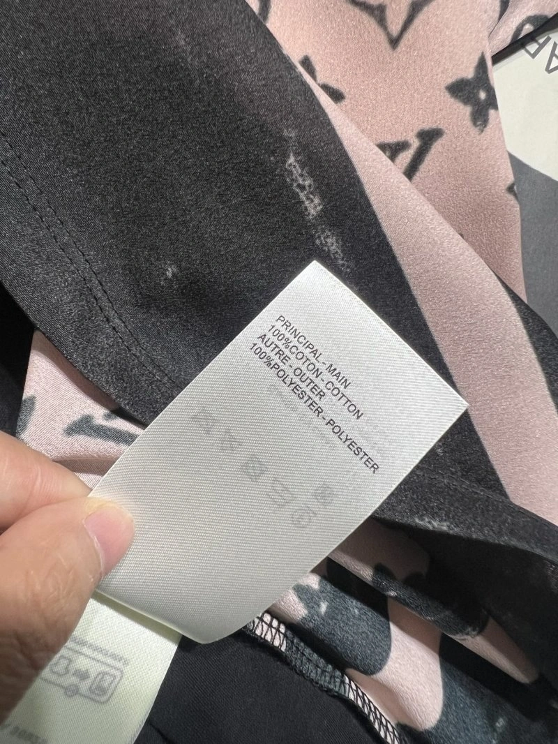 High fidelity Louis Vuitton T-Shirts