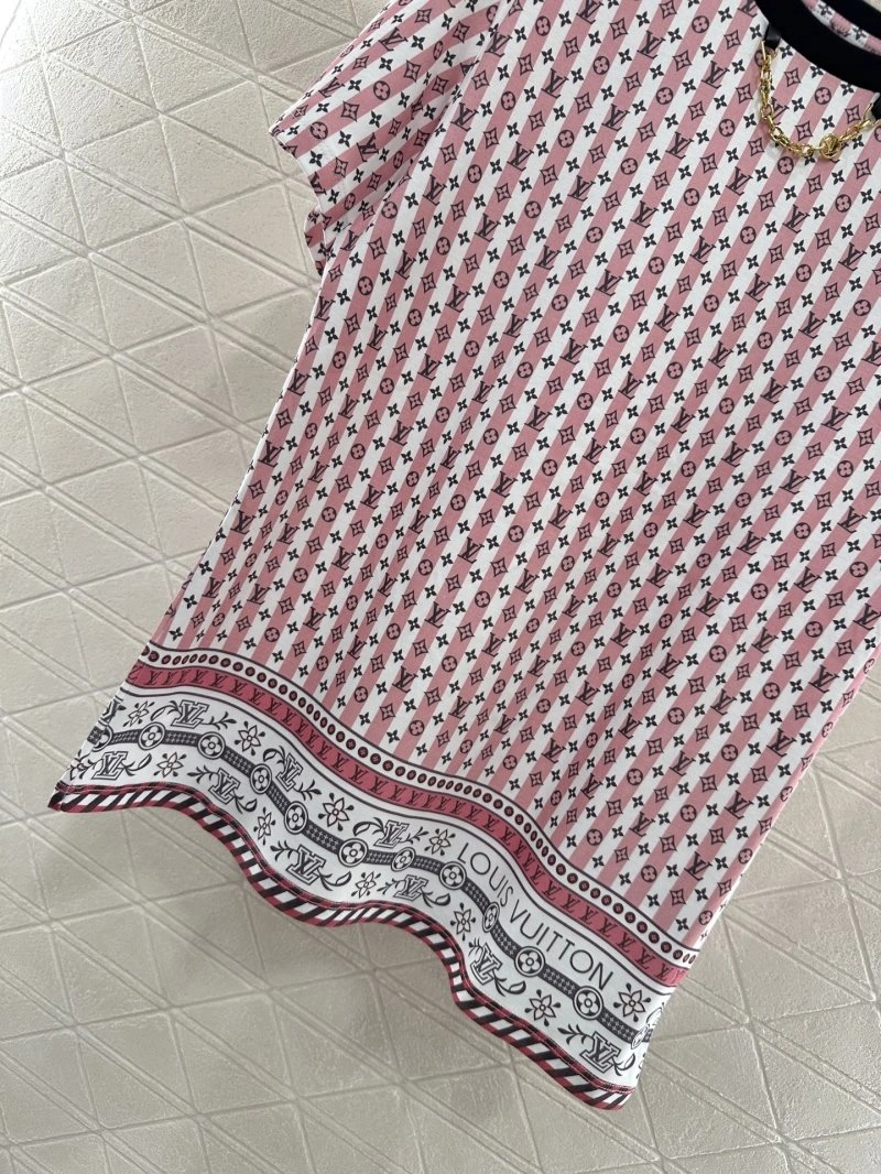Value-priced Louis Vuitton T-Shirts