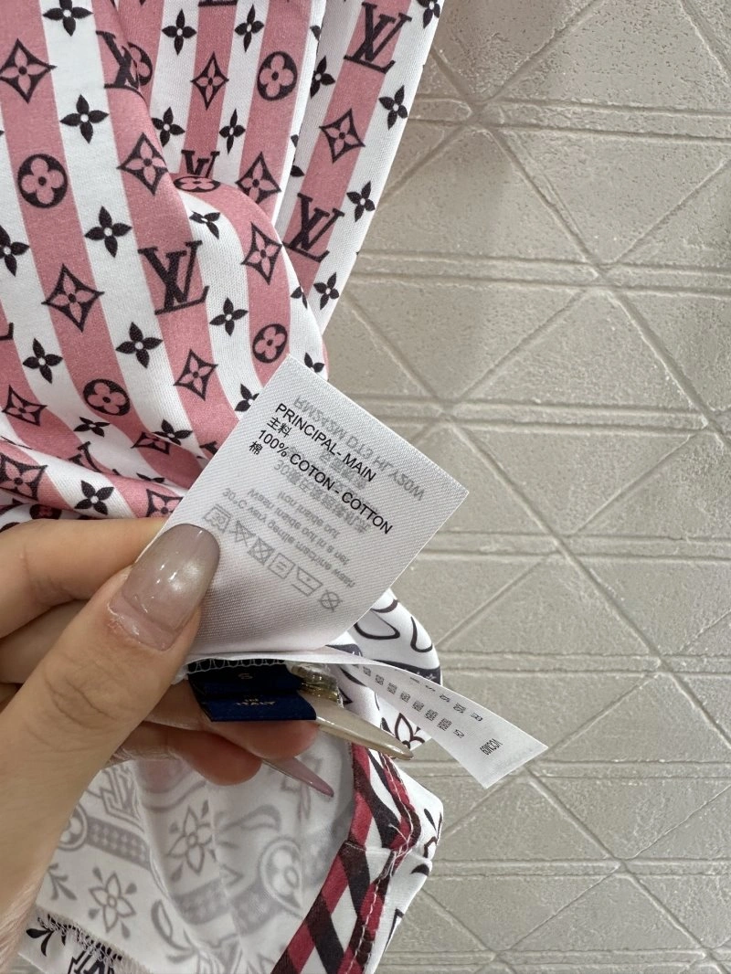 Value-priced Louis Vuitton T-Shirts