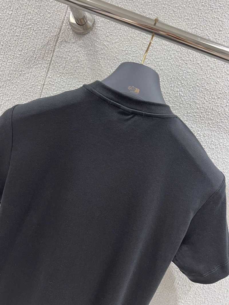 Value-priced Louis Vuitton T-Shirts