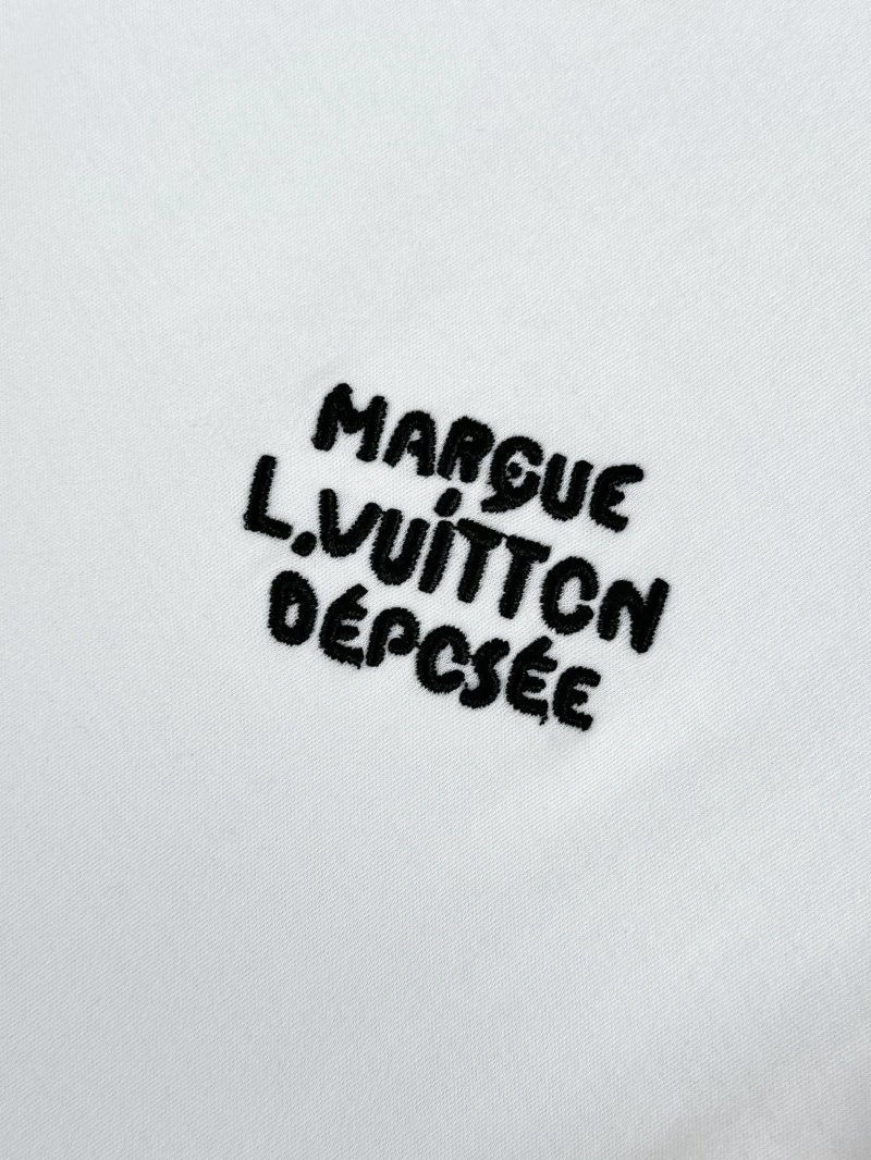 Low-cost Louis Vuitton T-Shirts