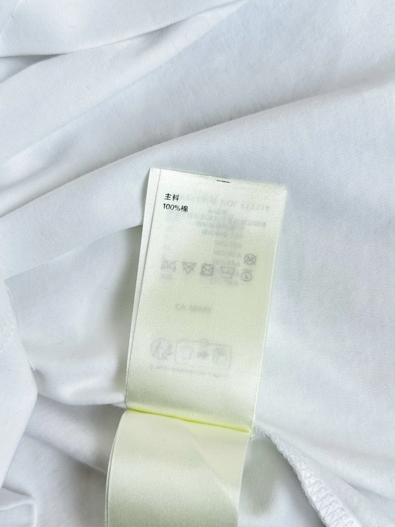 Low-cost Louis Vuitton T-Shirts