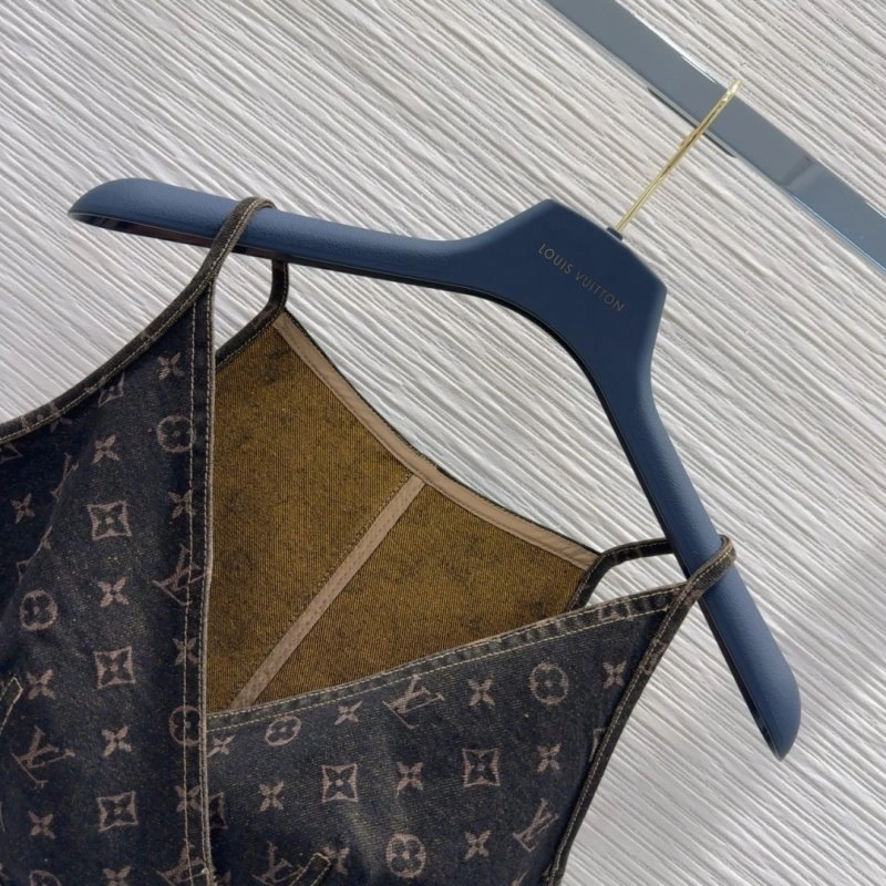 Precise copy Louis Vuitton T-Shirts