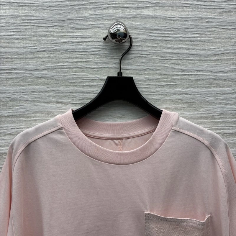 High fidelity Louis Vuitton T-Shirts