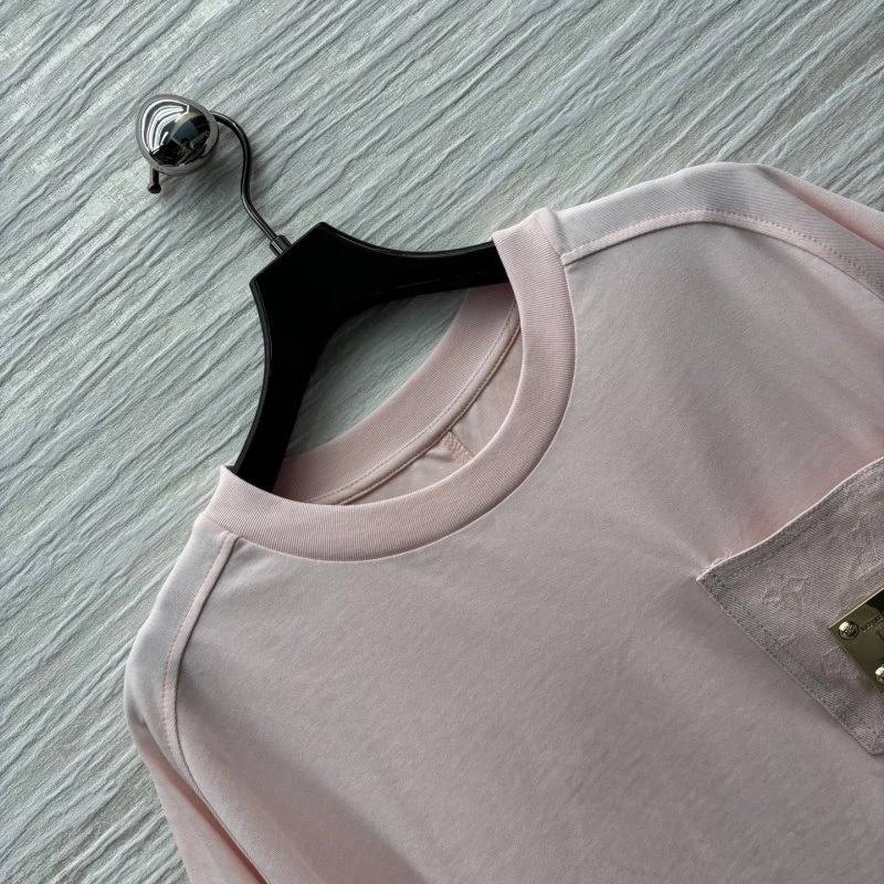 High fidelity Louis Vuitton T-Shirts