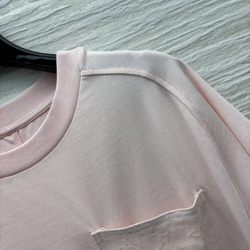 High fidelity Louis Vuitton T-Shirts