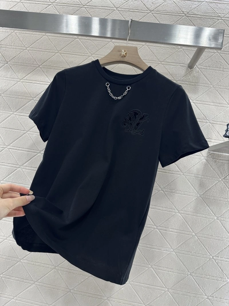 Accurate model Louis Vuitton T-Shirts