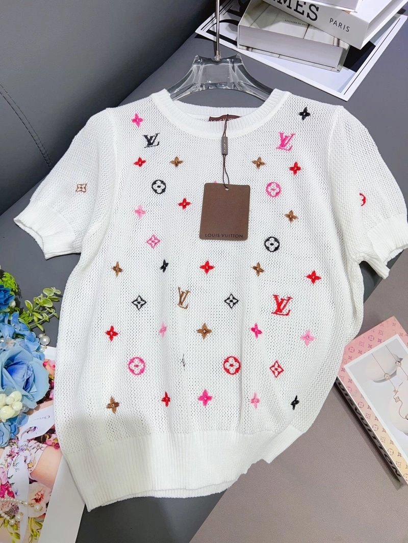 Factory-made Louis Vuitton T-Shirts