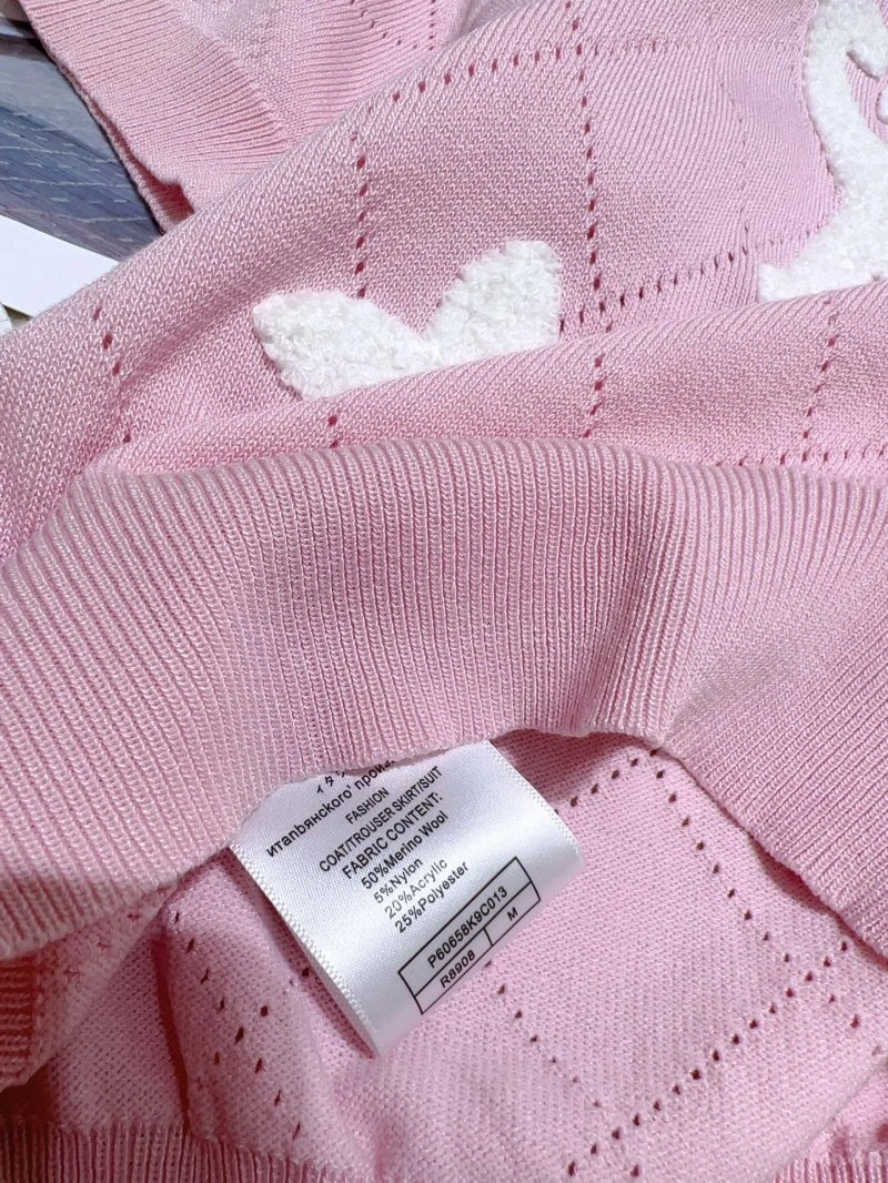 Value-priced Louis Vuitton T-Shirts