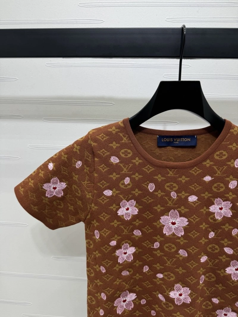 Budget-friendly Louis Vuitton T-Shirts