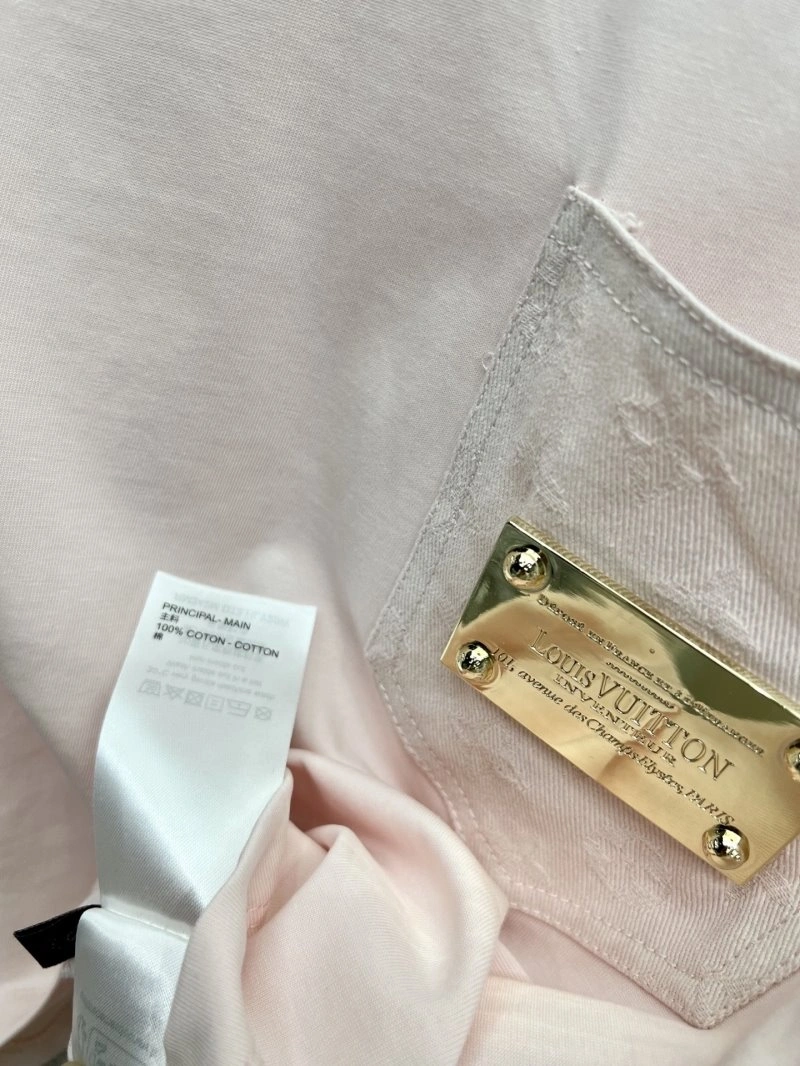Official Louis Vuitton T-Shirts