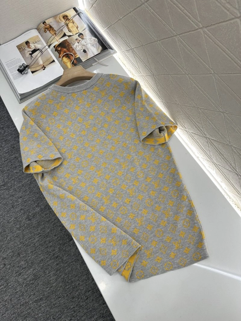 Factory-made Louis Vuitton T-Shirts